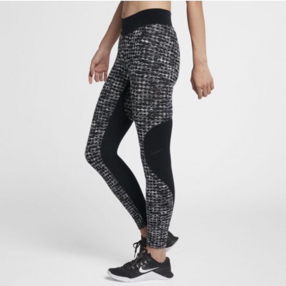 Nike | Pants & Jumpsuits | Nwt Nike Womens Pro Hyperwarm Tights | Poshmark